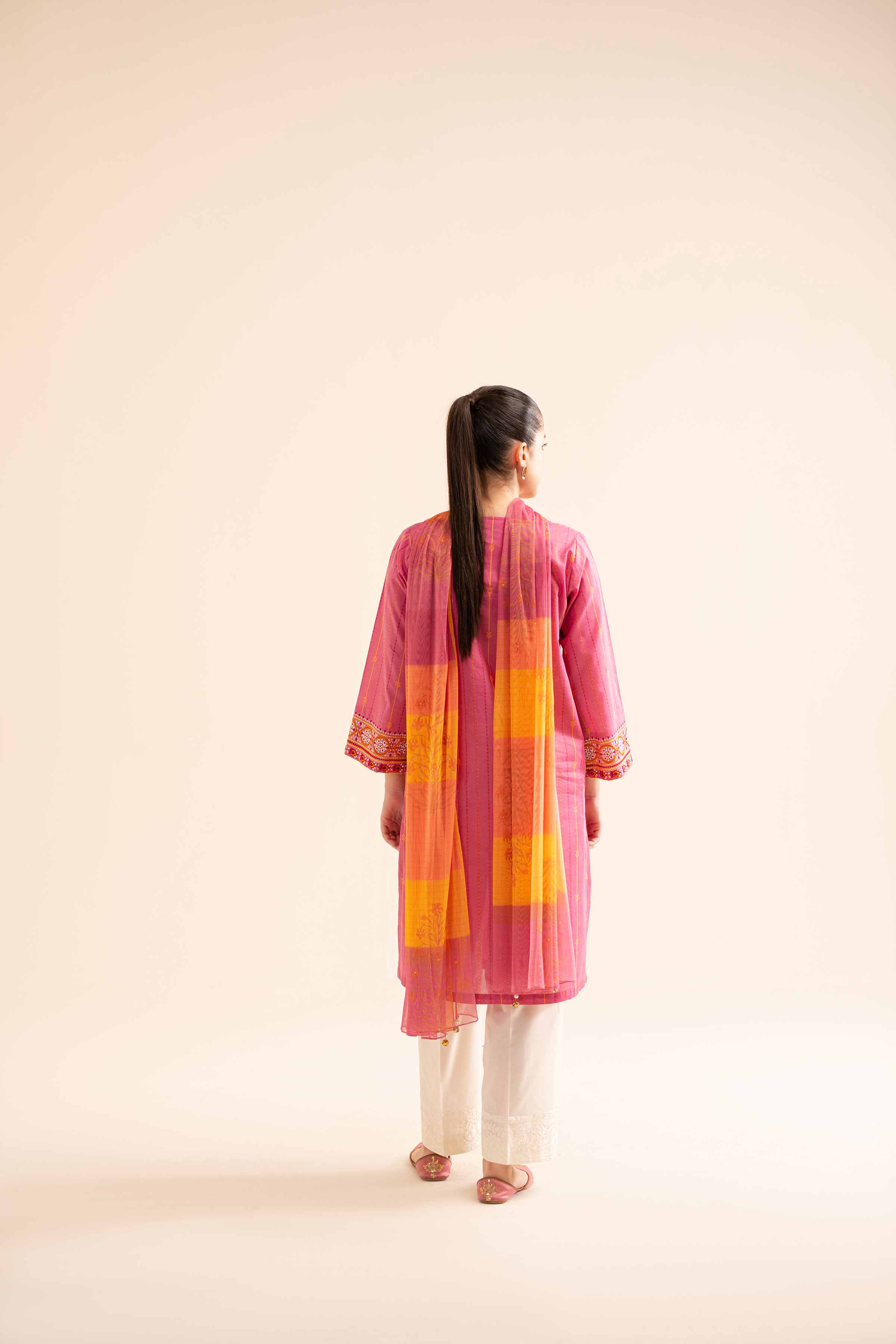 Pret 2 PC Embroidered Suit – Nishat FPS